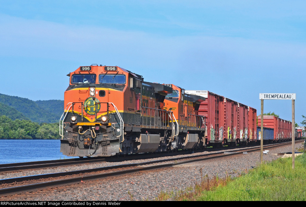 BNSF 996, BNSF's St.Croix Sub.